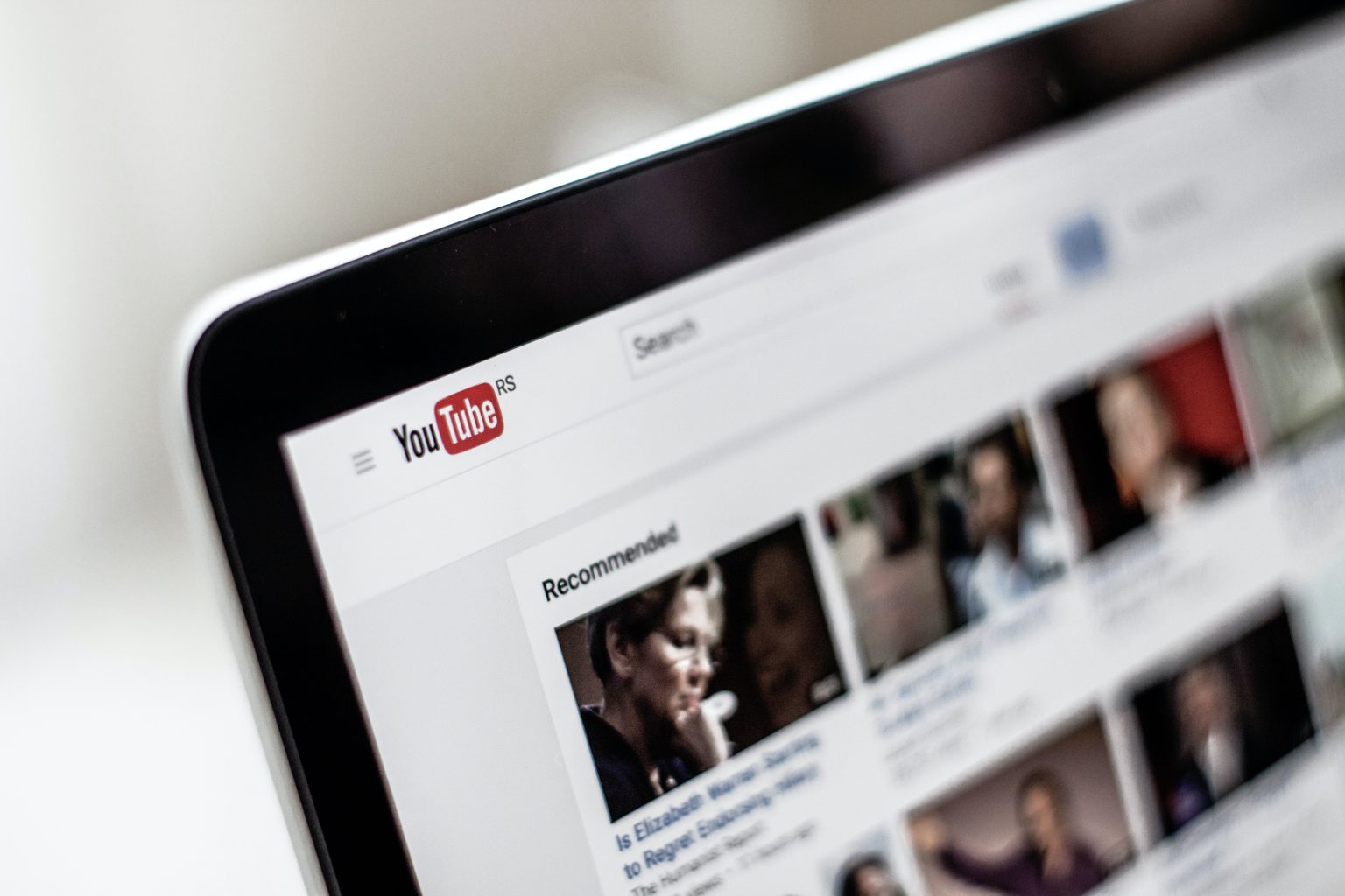 How to Login to YouTube at Yt.be Activate with TV Code - Future Tech Trends